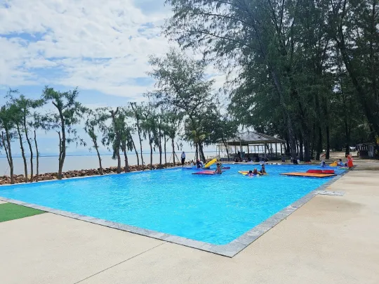 Suvarn Gleaw Thong Resort - Mueang Trat District