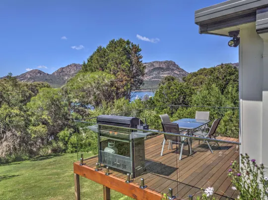 On The Beach 2 - Coles Bay