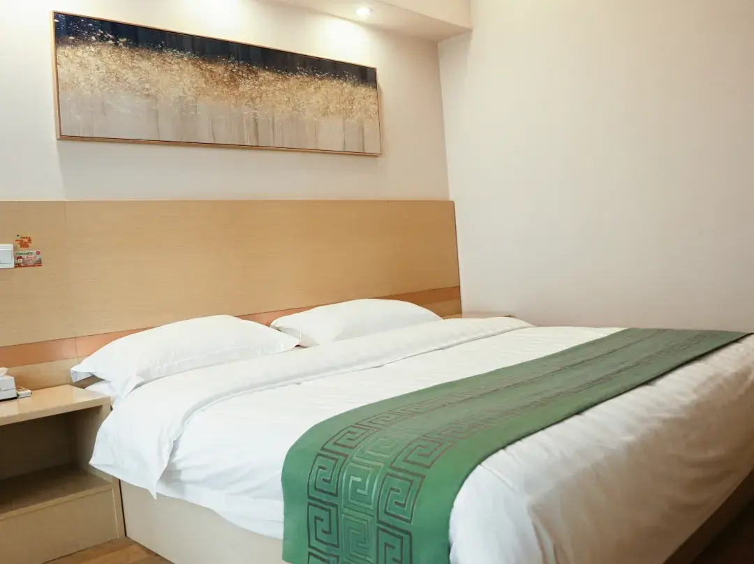 Green Tree Inn Jiangxi Xinyu North Shengli Road Commercial Pedestrian Street Express Hotel - 신위 시