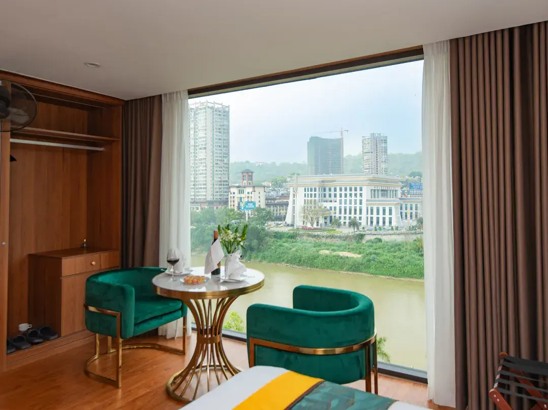 Viet Trung Hotel - Lào Cai