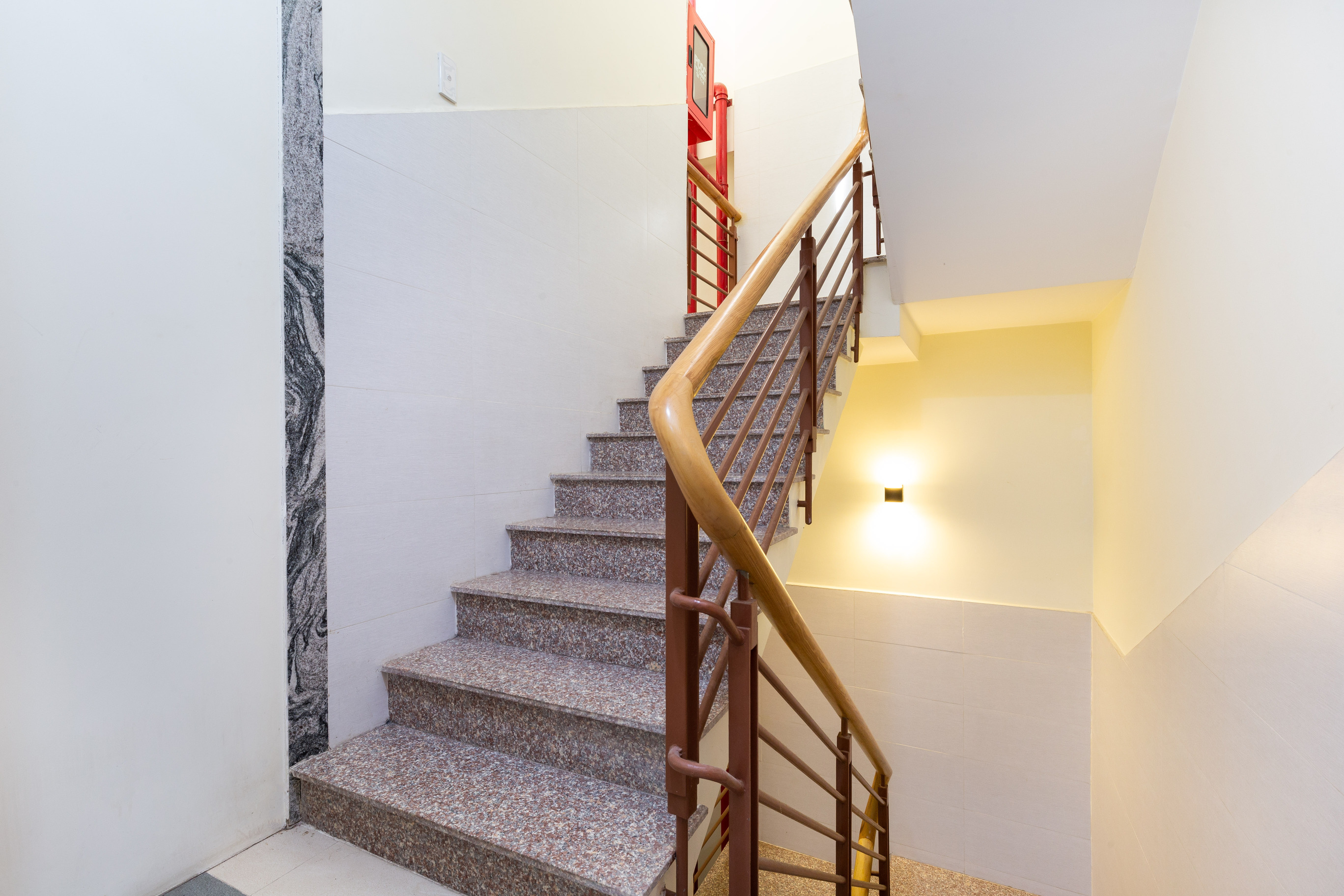 Rita Hotel near Tan Son Nhat Airport in Ho Chi Minh City | 2024 Updated ...