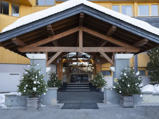 Crystal Hotel Courchevel 1850 - Courchevel Le Praz, France