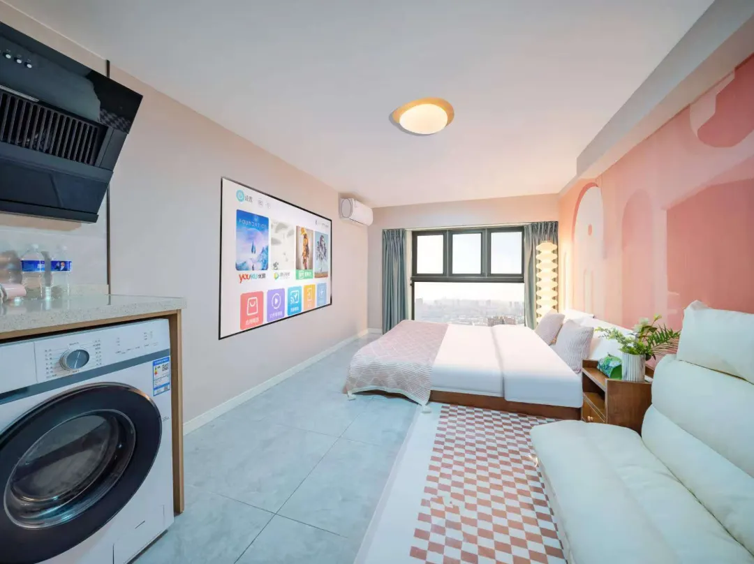 Qiyue Boutique Movie Homestay - Guangzhou