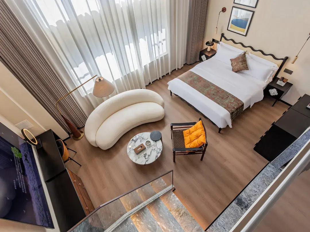 Yishang Banshan Smart Homestay - Kunming
