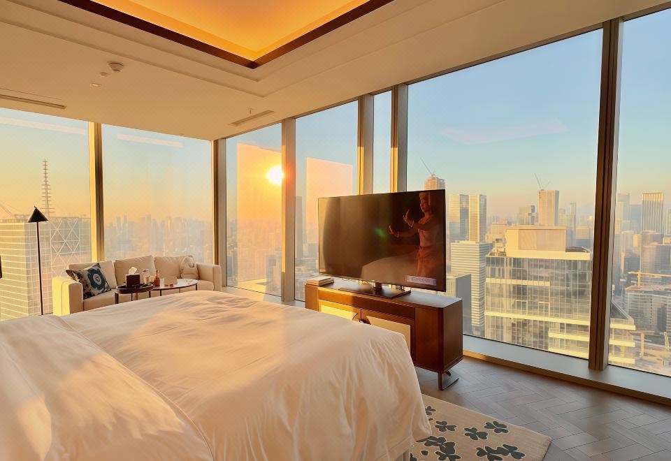 Elong ME International Hotel (Guangzhou Baiyun International Airport ...