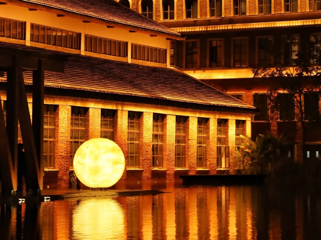 Ezzy Urban Culture • Chumotaoxichuan, Jingdezhen - Jingdezhen
