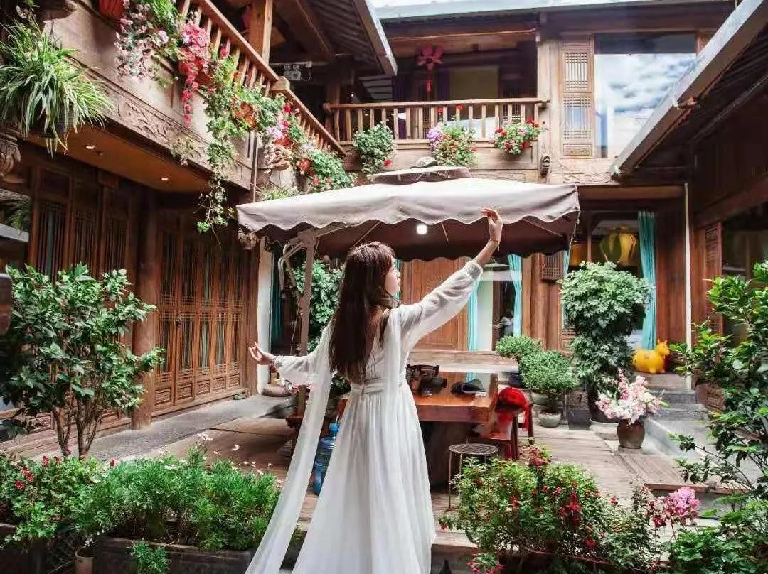 Nayako Courtyard Hidden Garden - Lijiang