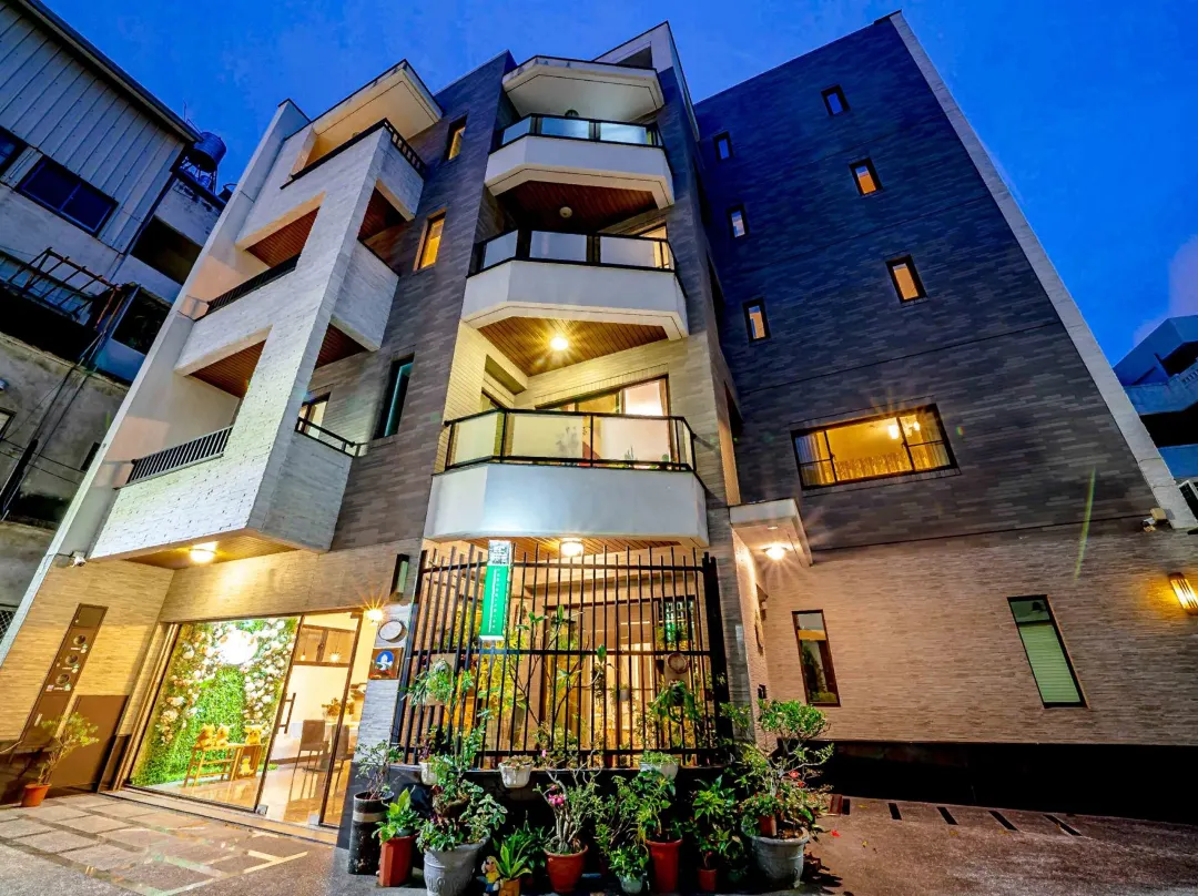 Pir2 House - 台南 東區