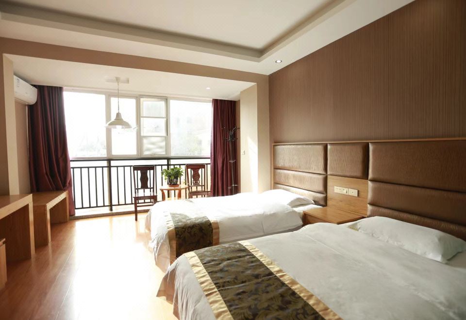 Baokang Hualian Business Hotel(保康华联商务宾馆) (Bảo Khang), Giá Cập Nhật 2025, Ưu Đãi & Đánh Giá ...