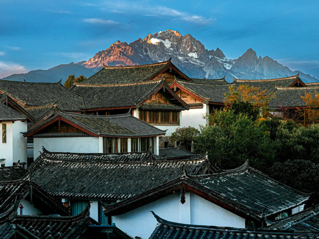 Anju·rizhao Jinshan Designers' Panoramic Rooftop Cafe And Snow Mountain View - Lijiang