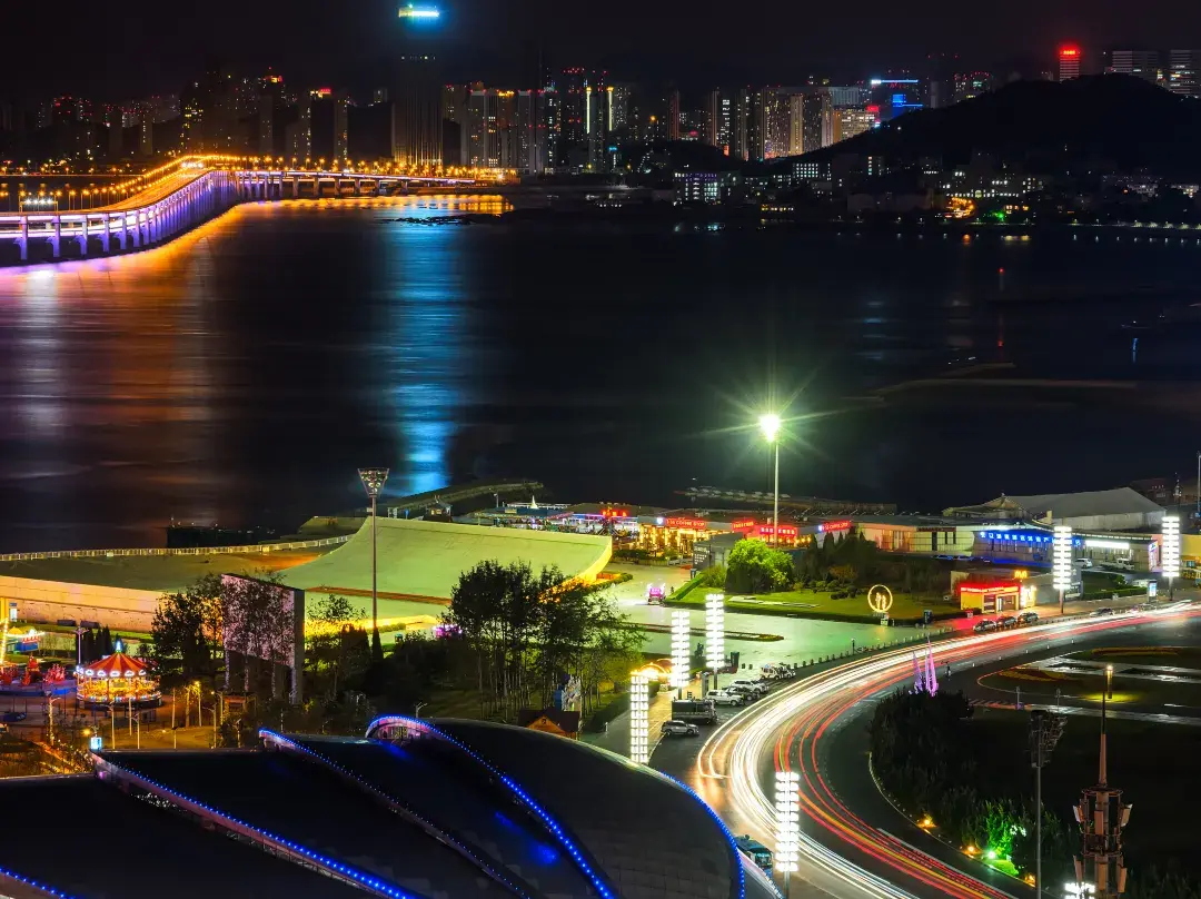 Rujia Huayi Hotel - Dalian