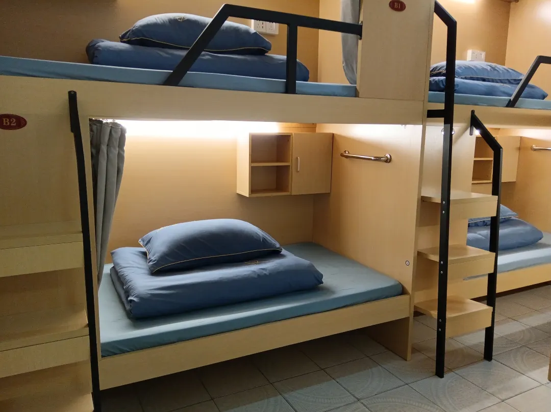 Shenzhen Compass Youth Hostel - Hong Kong