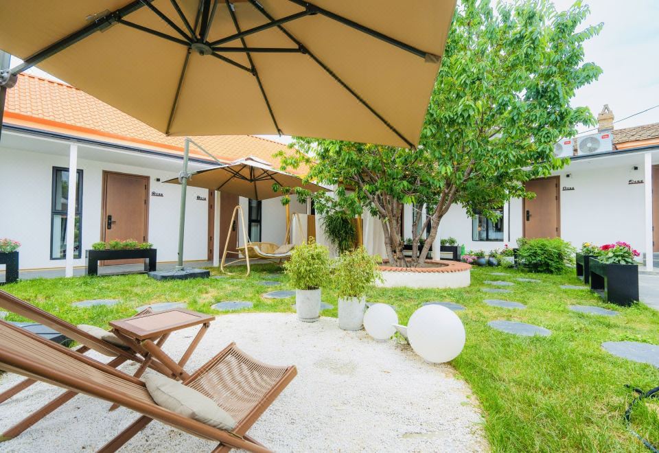 Tekesi Xingyu Xingyuan Homestay (Lijie Branch, Tekesi Bagua City ...