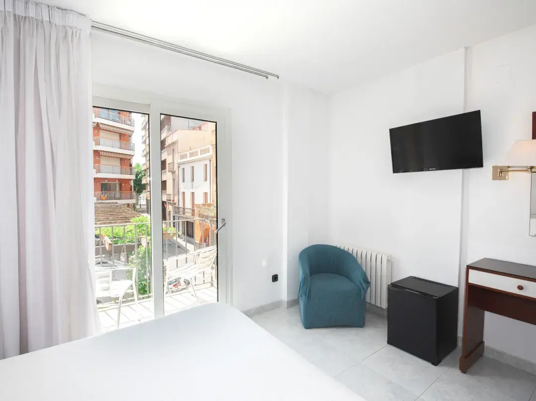 Hotel Plaça - Sant Feliu de Guíxols
