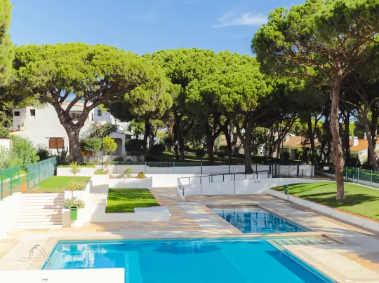 Bnb Homes Coastal Pearl Apartment With 2 Pools Near To Falesia Beach - Albufeira