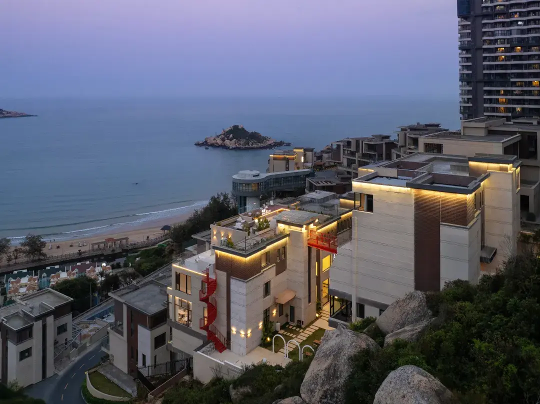 Eleven Glow - Kaohsiung City