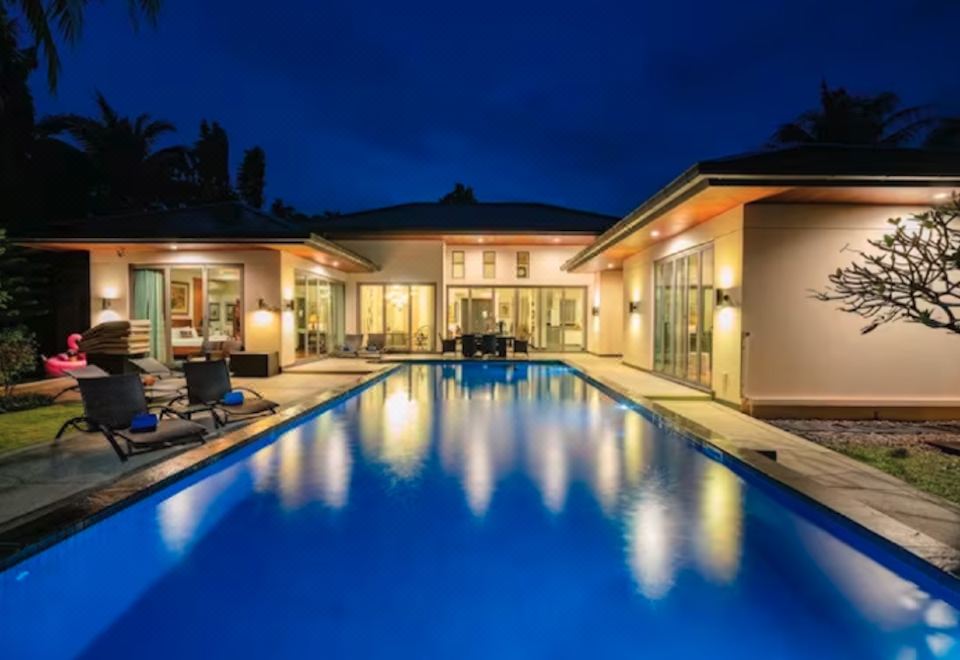 2025 Updated Prices, Deals & Reviews | Trip.com