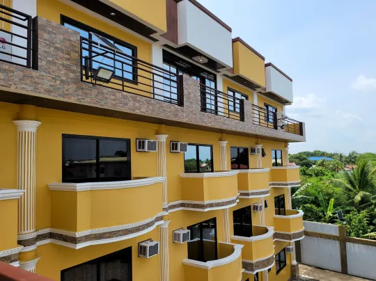 Sea Urchin Hotel Near Hundred Islands - Alaminos