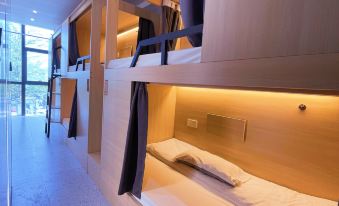 “Xiamen North Youth Hostel (Xiamen North Railway Station Branch(厦北青旅 ...