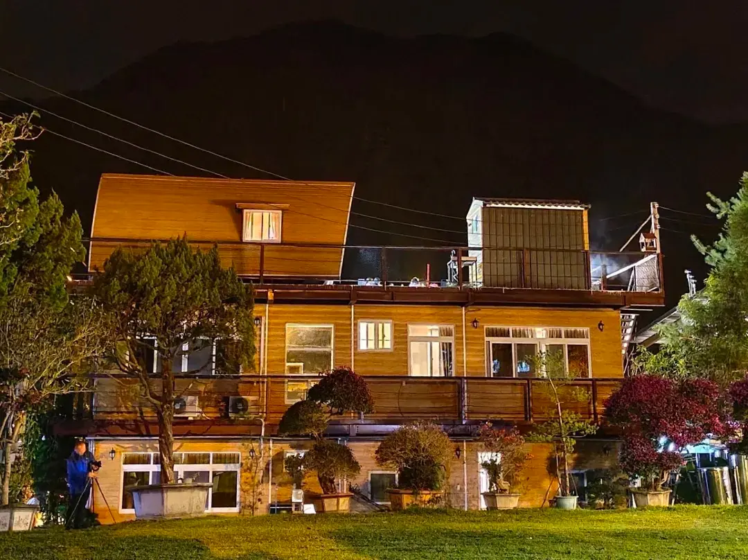 Song Hua Ju - Taichung City