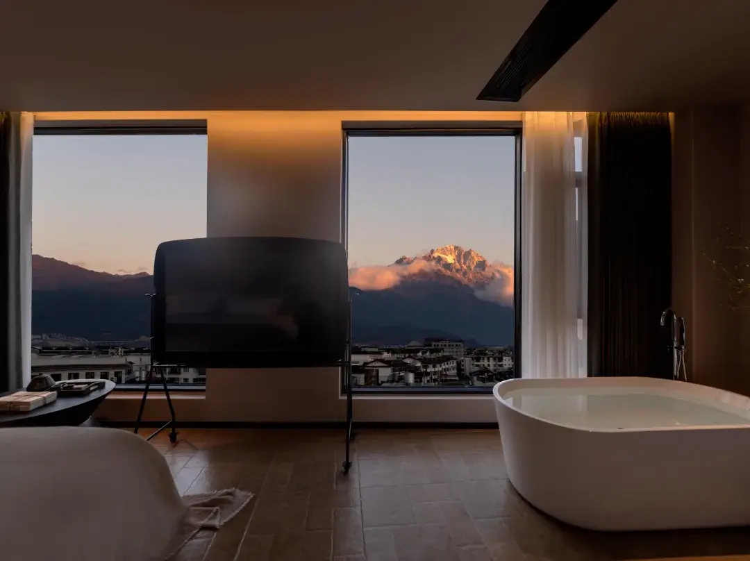 Hengdi • Ancient Path Divine Spring Cultural Hotel - Lijiang