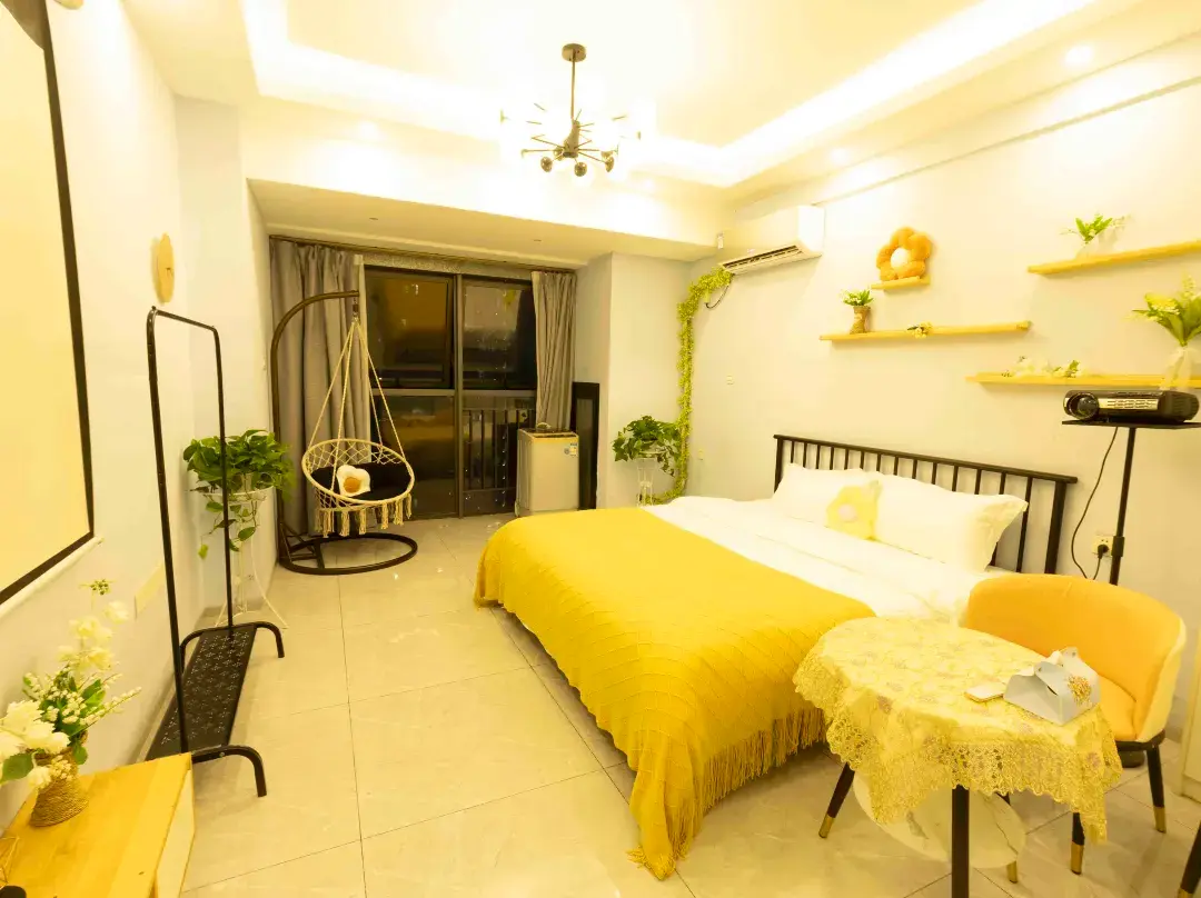 Huahuajiamingsu - Liuzhou