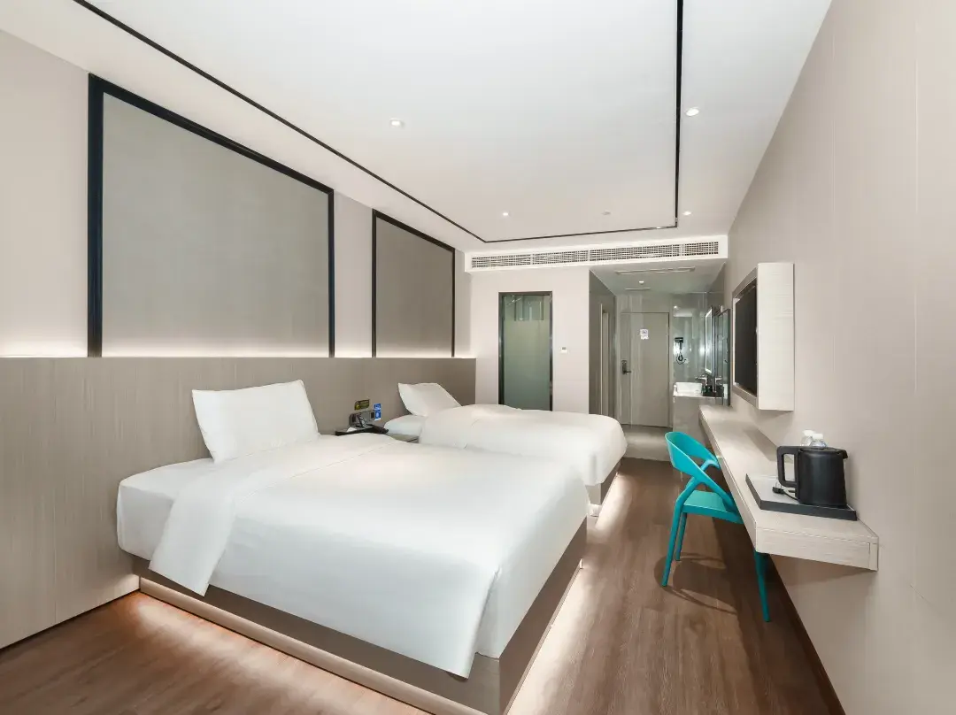 Huijin Business Hotel - Luzhou