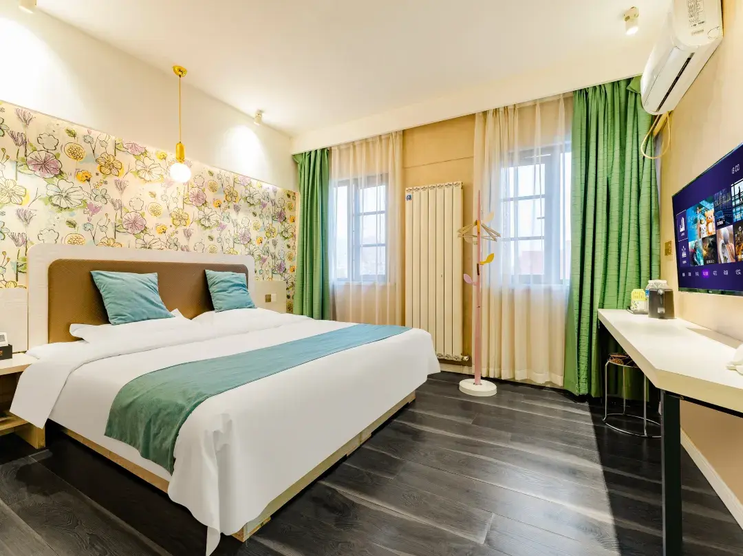Jiangsheju Shangpin Hotel - Luoyang