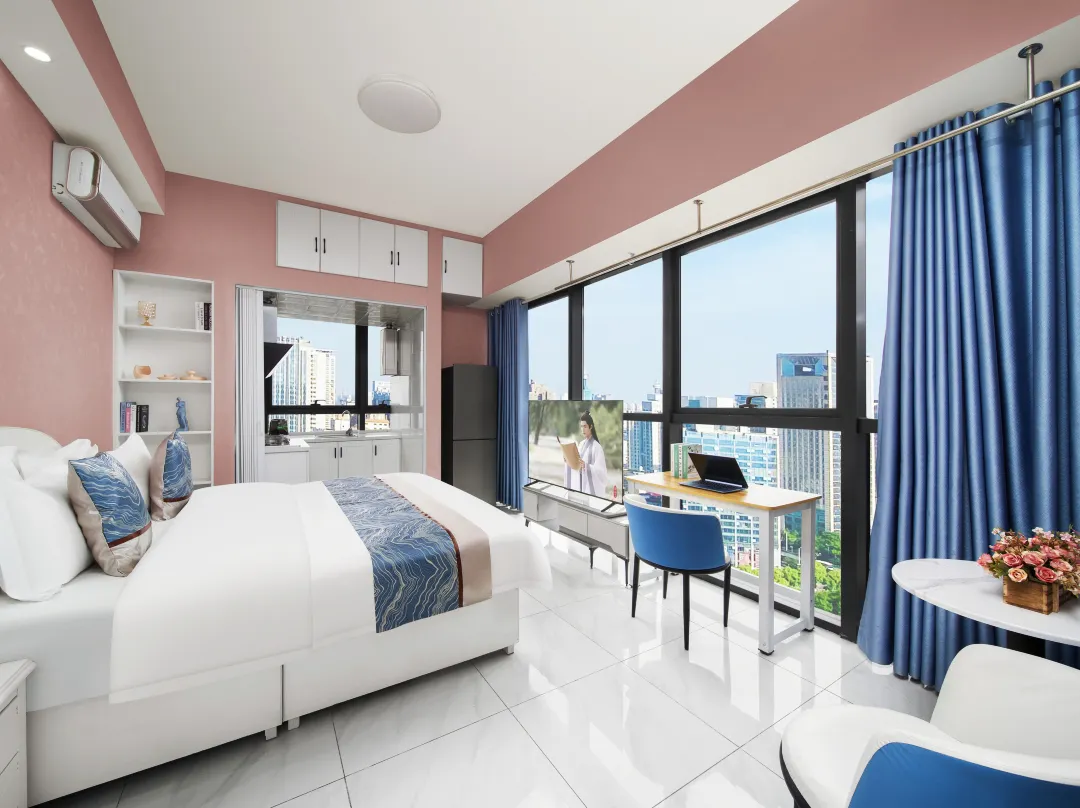 Yuecheng Creativity Hotel - Wuhan