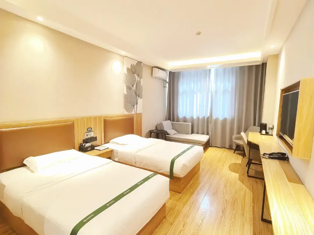 Greentree Inn Hotel - Hami