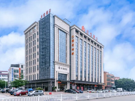 Zhuorui Hotel - 자오칭 시