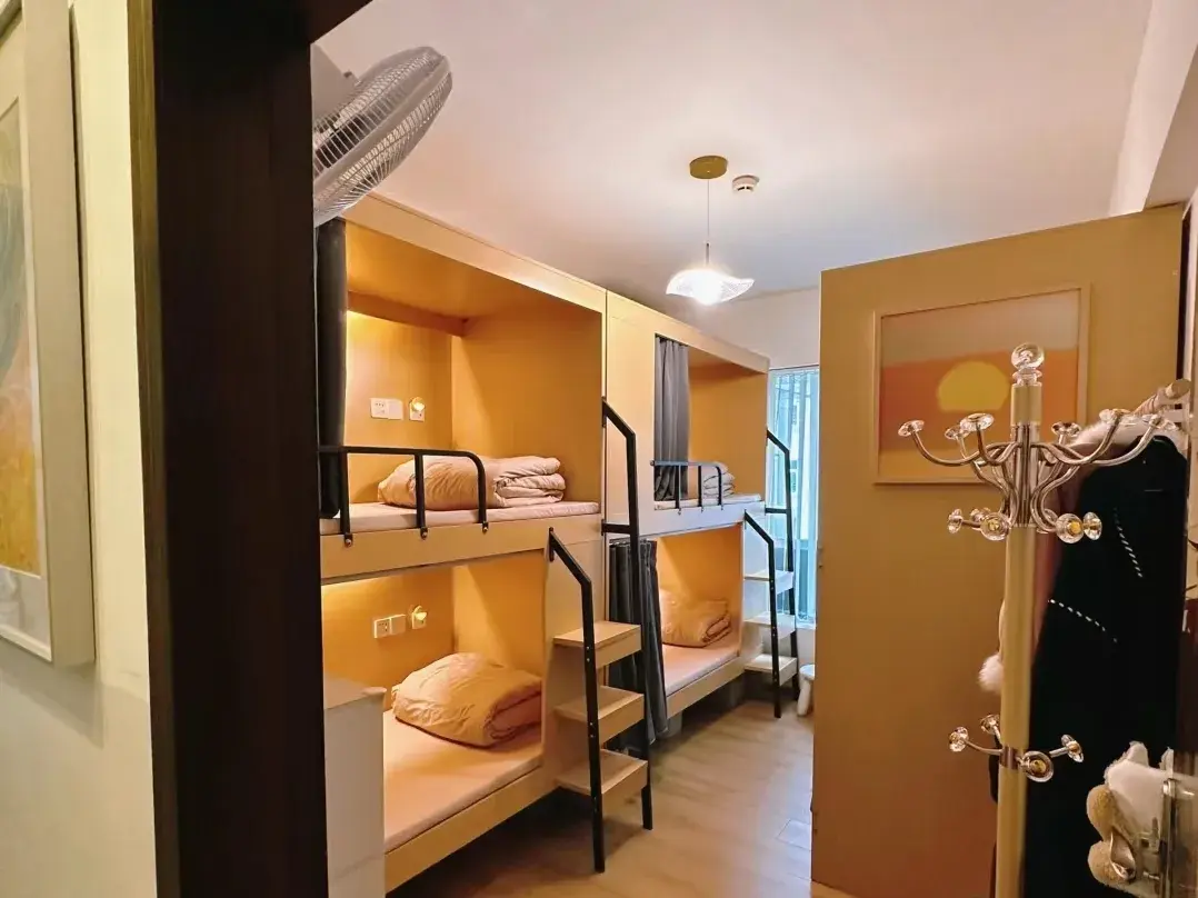 Zi Shang Lan Su Youth Hotel - Tin Shui Wai