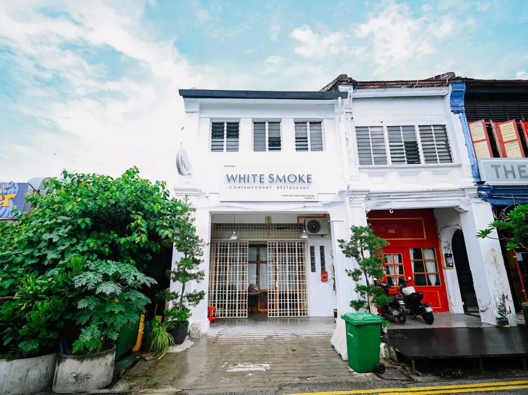 Swing & Pillows @ Armenian Victoria , Georgetown Penang - Penang