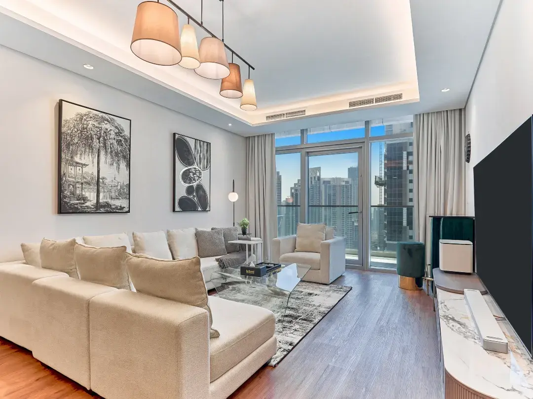 Bnbme | Paramount Towers Hollywood Glamour - Dubai