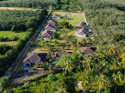 Sembilan Langkawi - Pantai Cenang