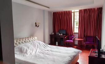 Zhenxiong Xingang Hotel(镇雄馨港酒店) : Avis, Tarifs & Photos 2026 | Trip.com