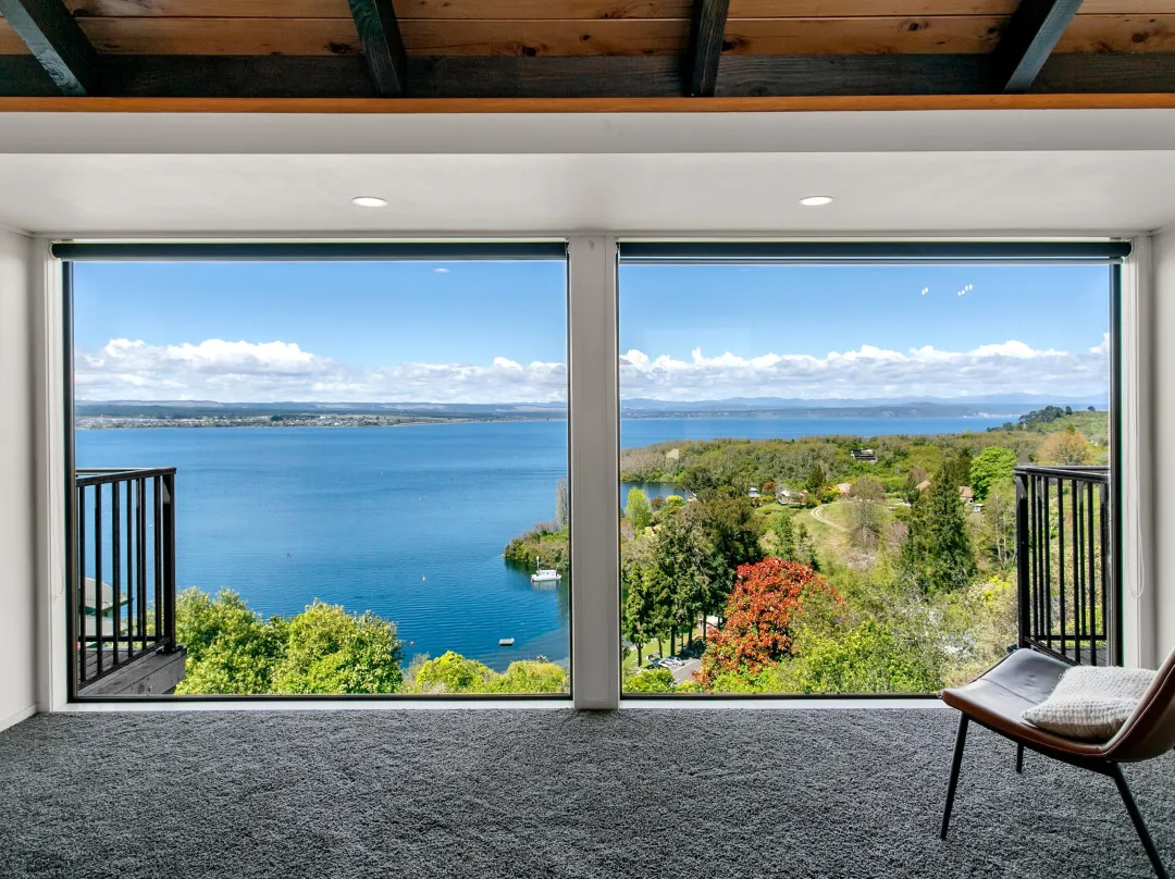 Breath Taking View Over The Taupo Lake - 뉴질랜드