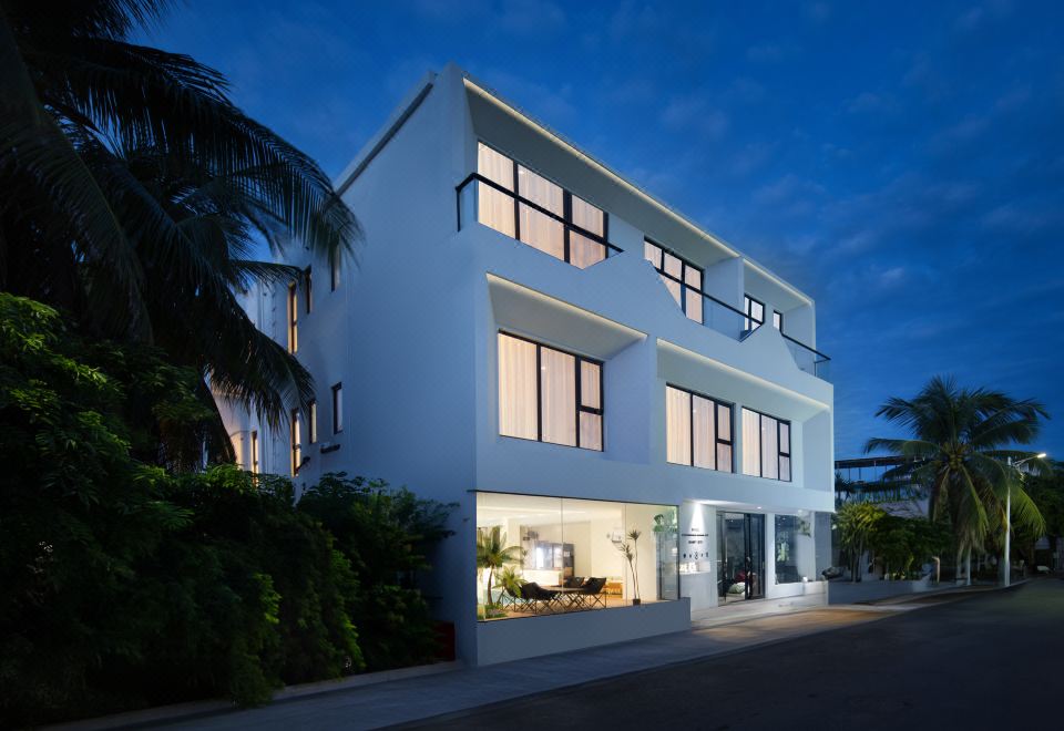 Sanya Haiyunduan Lanwan Swimming Pool Homestay (Xidao)(三亚海云端蓝湾泳池民宿（西岛店 ...