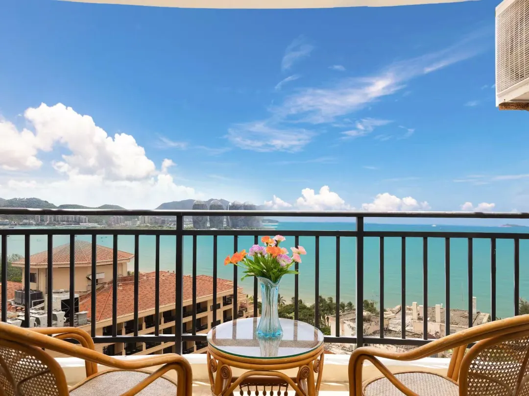 Brilliant Thousand Suns Scenic Resort Apartment - Sanya