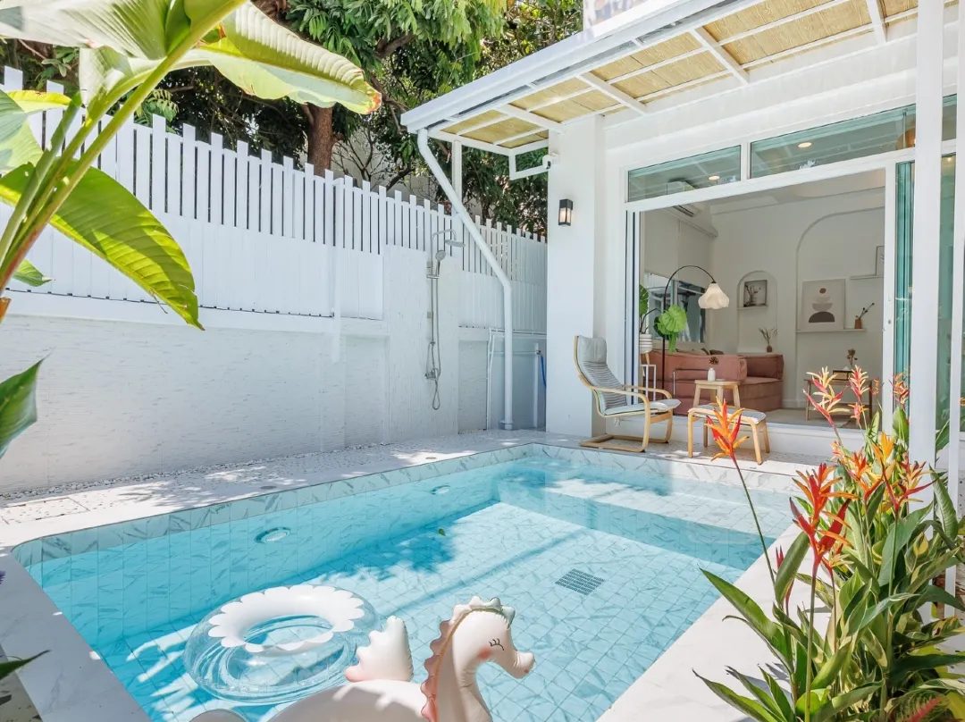 Bangkok Four Bedroom Pool Villa - Bangkok