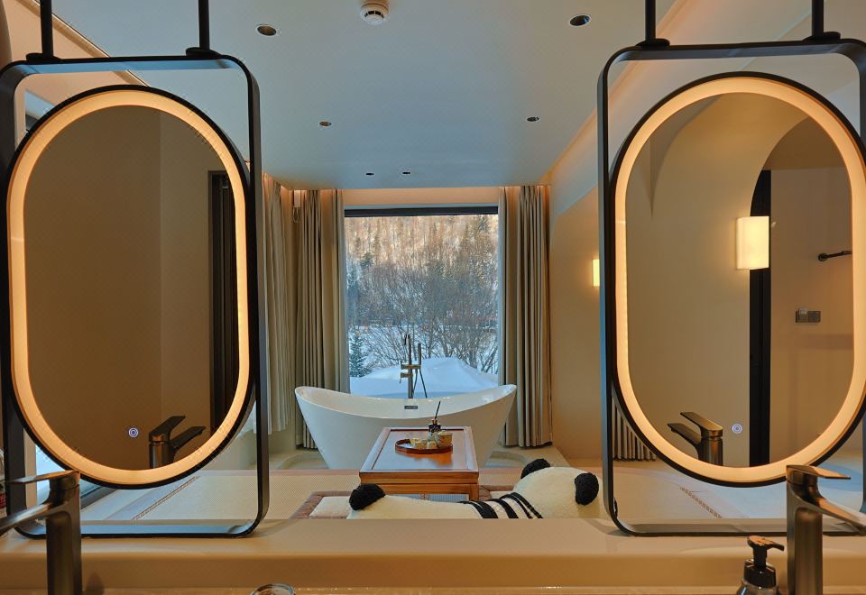 Xuehanxi Store in Xuexiang (Xuexiang Scenic Area Store)(兰亭雪瀚玺店（雪乡景区店 ...