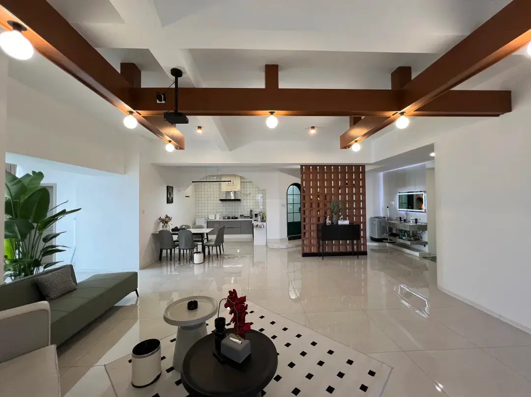 Bright Clouds Hotle - Kunming