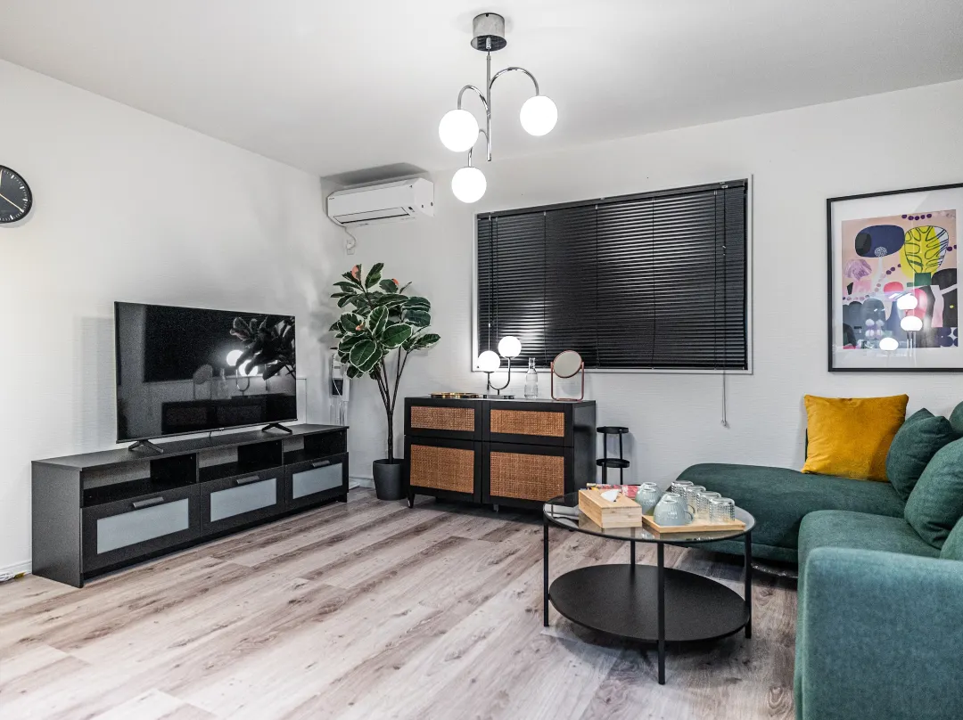 Travel Time Sumiyoshitsukimitiru, 6 Mins Walk To Station, Max 8 Ppl, Own Parking Space, Balcony - Sakai