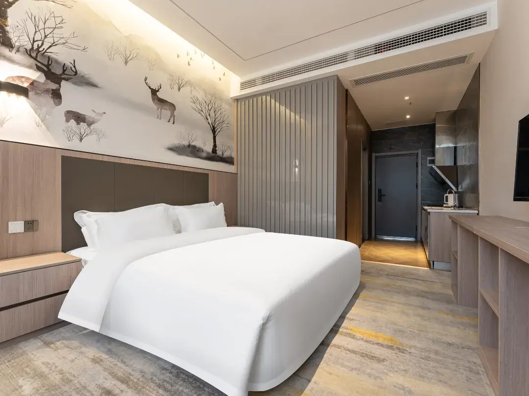 Floral Hotel · Yinlu Hotel - Jiujiang