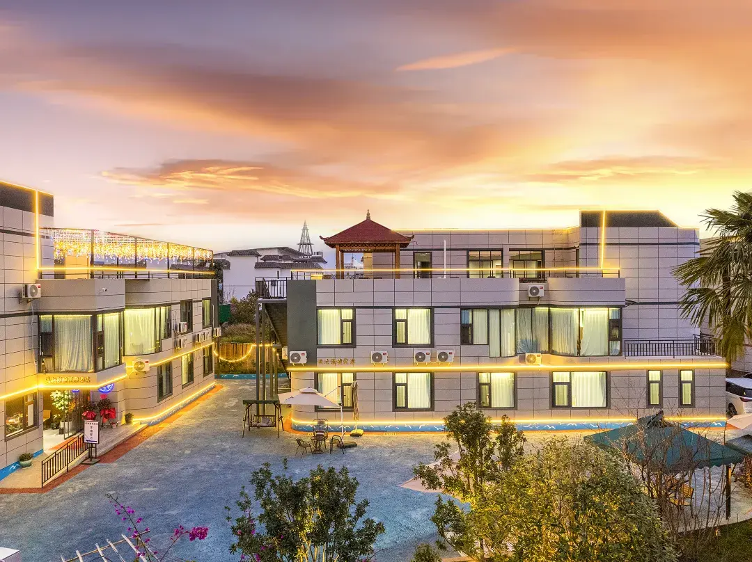 Dianchi Yijing Homestay - Kunming