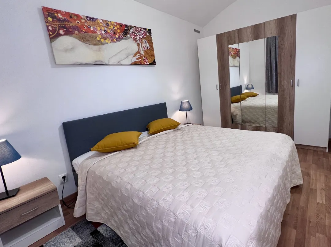 Ground Floor Apartment - Prague