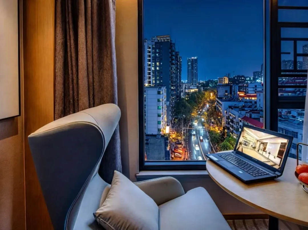 Ya Duo Atoup 360° Cloud City View Ai Smart Hotel - Shiyan