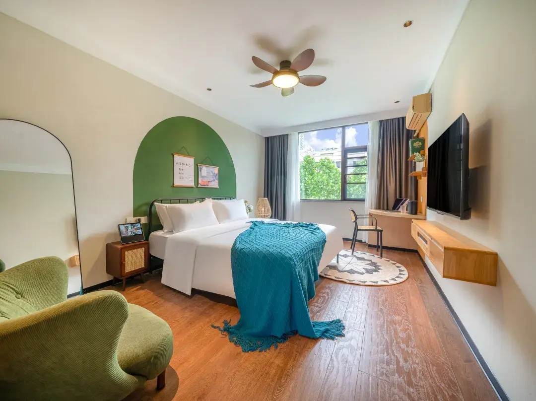 Huajian Meisu Hotel - Xinyang