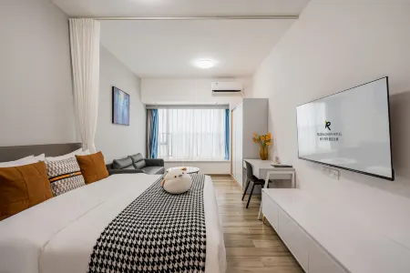 Ulasan Rezen Longhh Apartment (Beijiao Park Metro Station Meidi ...