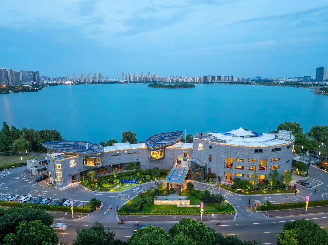 Breeze & Moon Hotel Suzhou - Suzhou